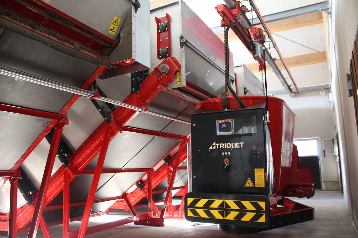 Triomatic – Robot di foraggiamento | TDM | Total Dairy Management