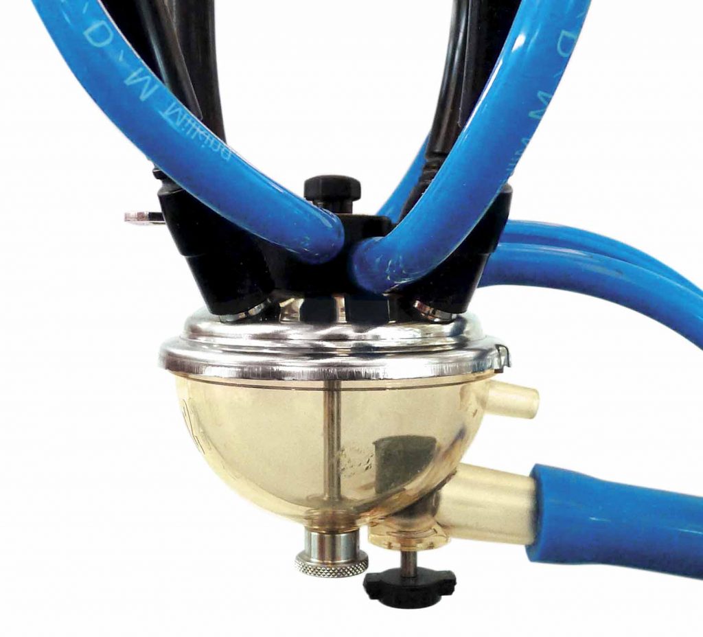 Milking clusters | TDM | Total Dairy Management